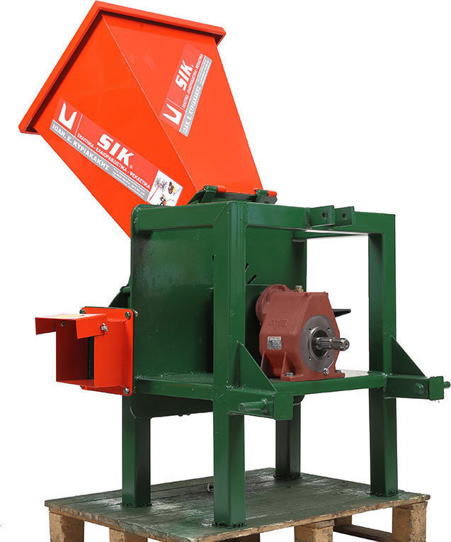 SIK Θρυμματιστής κλαδιών για τρακτέρ POWER CHIPPER-3